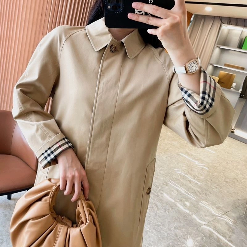 Inexpensive Burberry Outwear