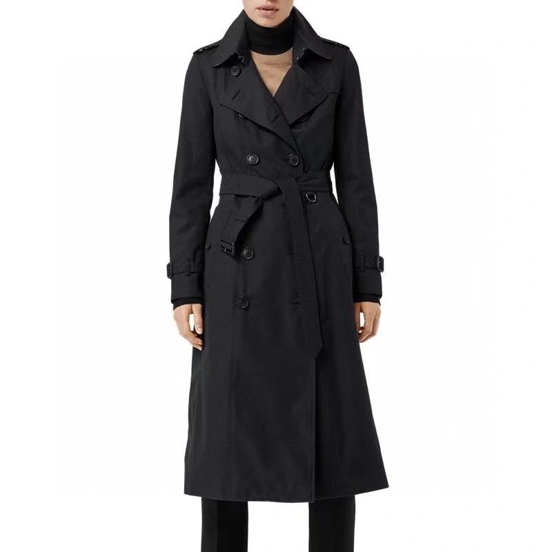 Low-cost Burberry Outwear