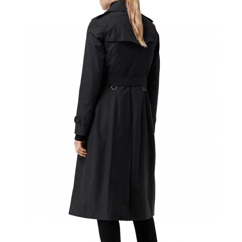 Low-cost Burberry Outwear
