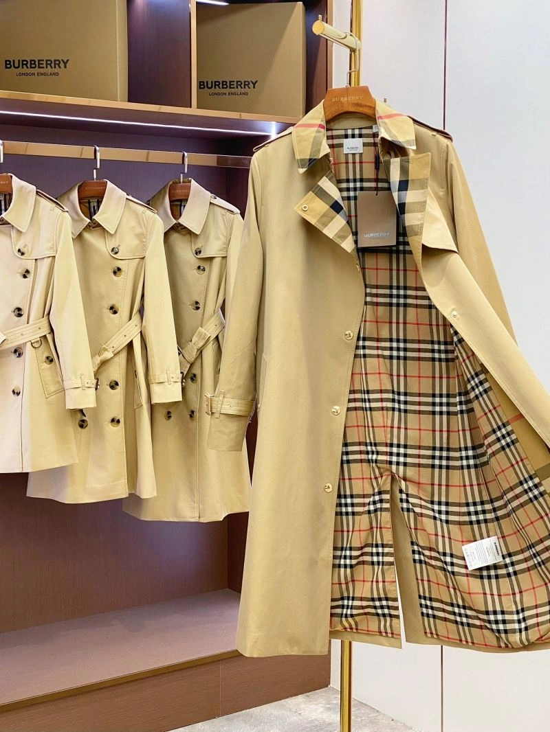 High fidelity Burberry Outwear