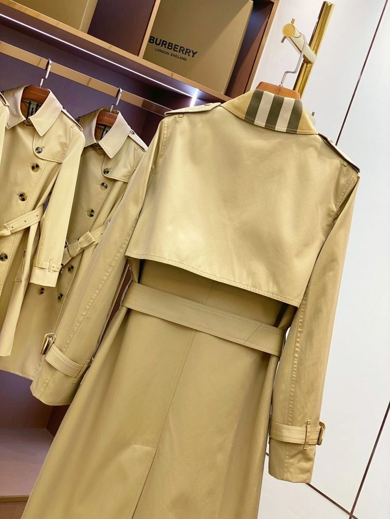 High fidelity Burberry Outwear