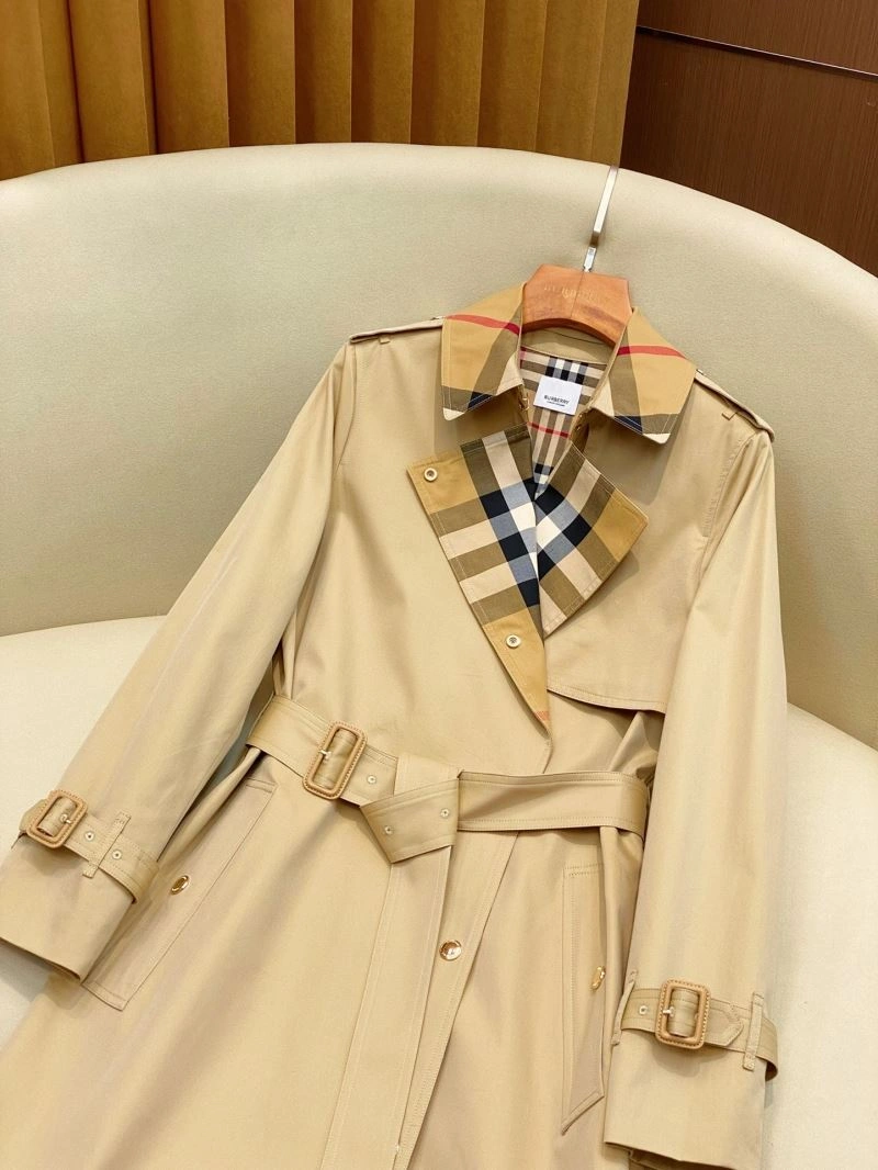Low-cost Burberry Outwear