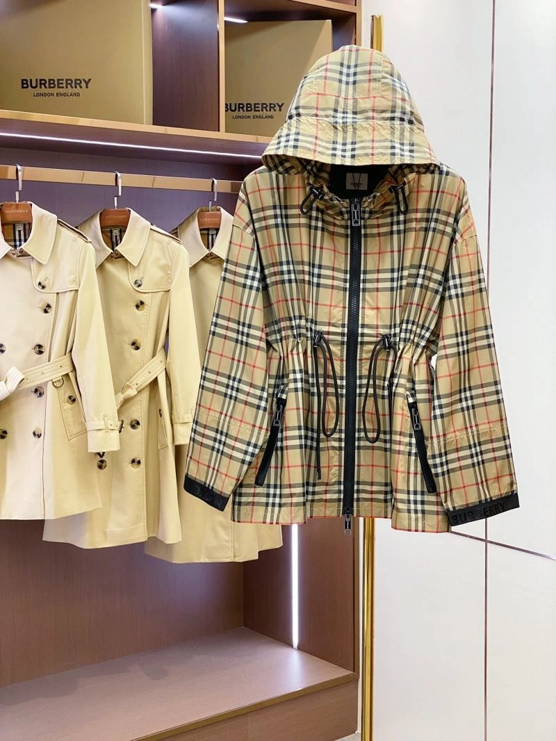 Burberry Outwear