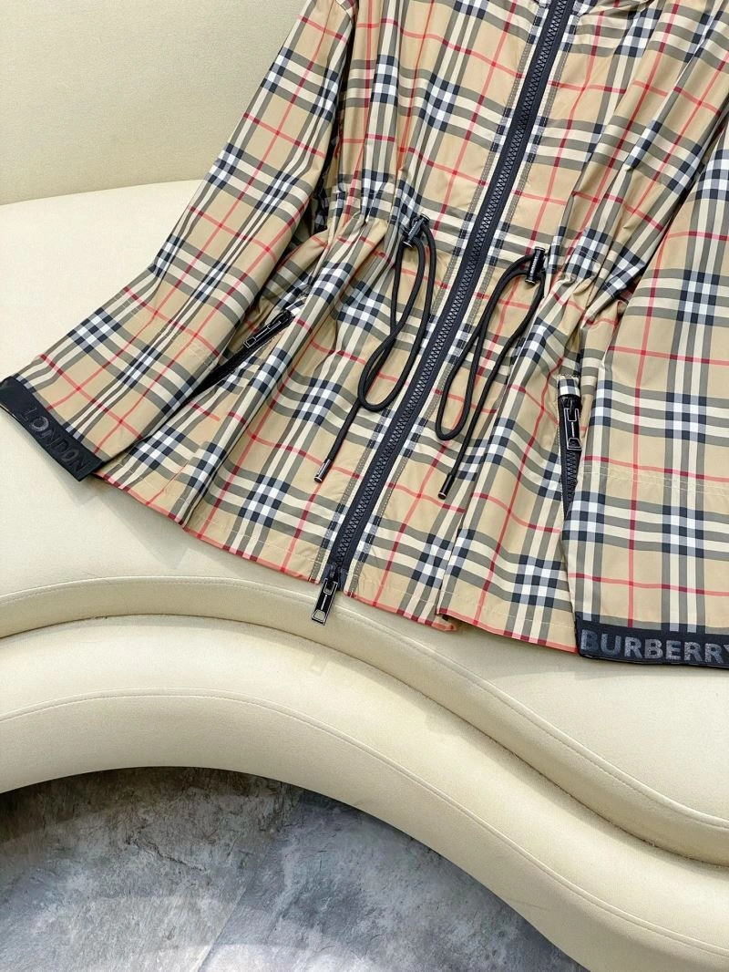 High accuracy Burberry Outwear