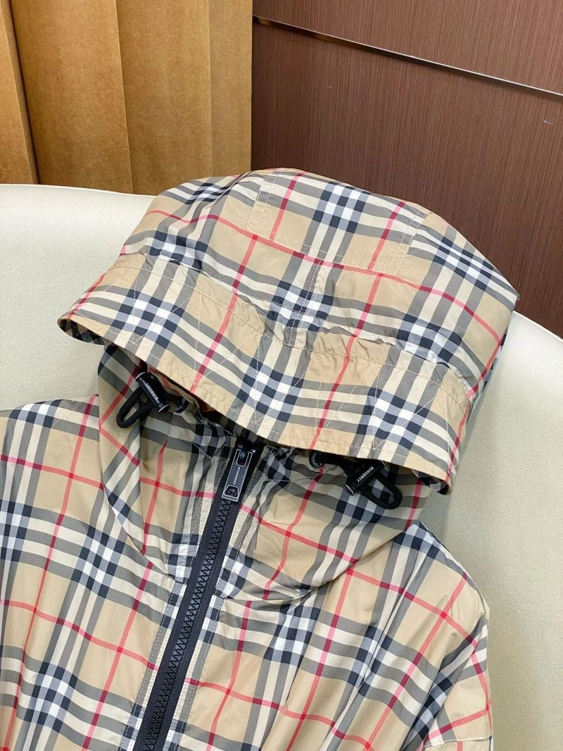 High accuracy Burberry Outwear