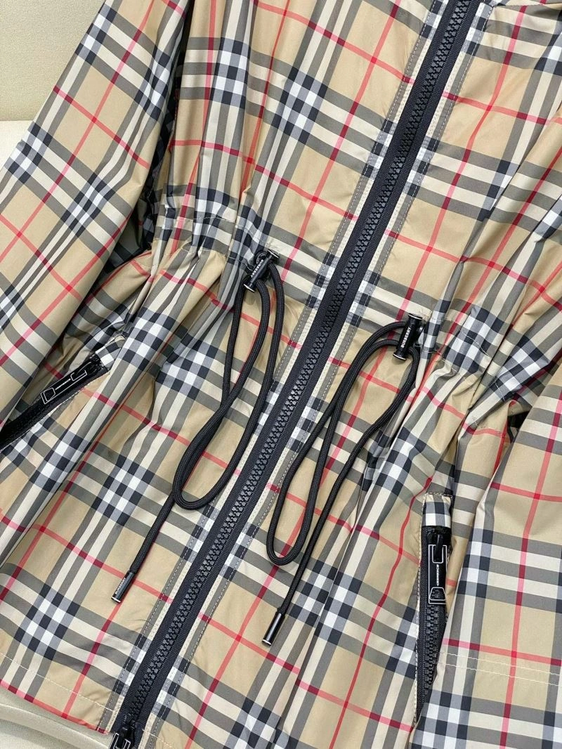 High accuracy Burberry Outwear