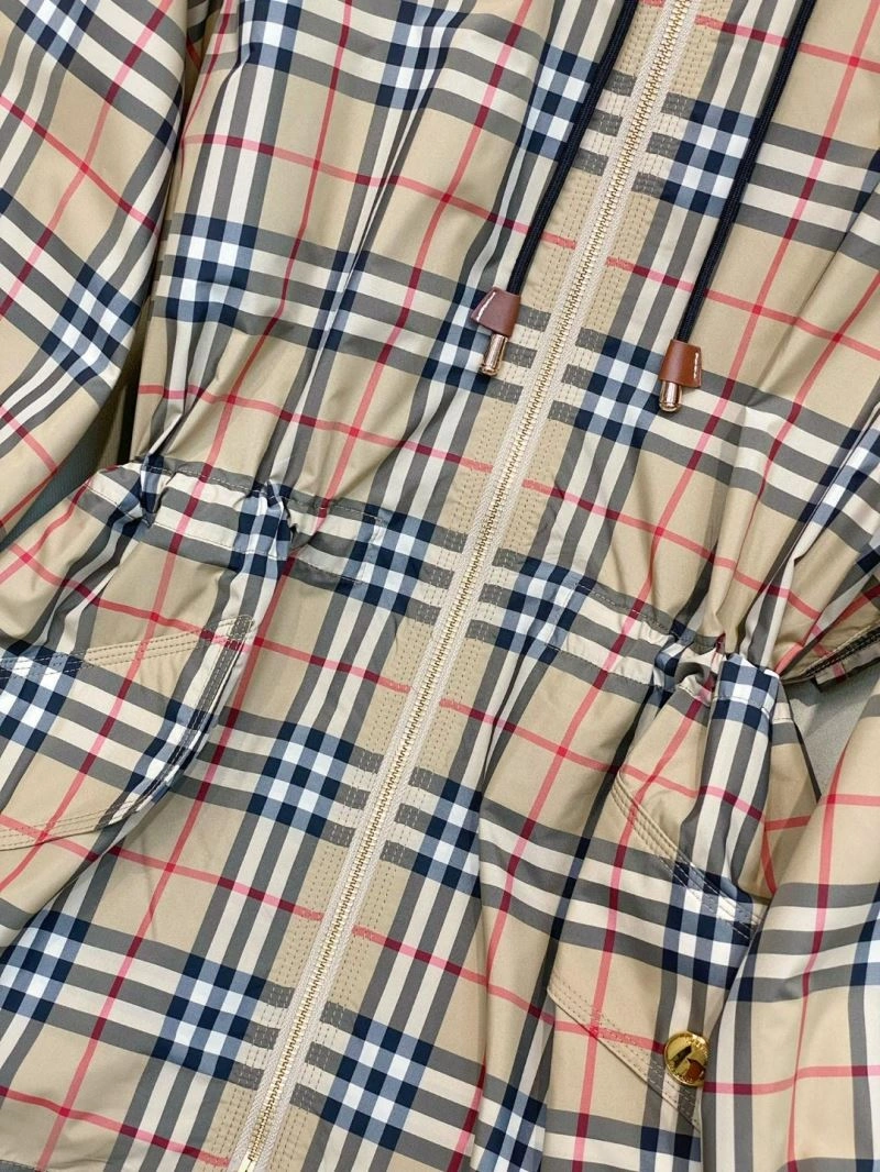 Accurate model Burberry Outwear