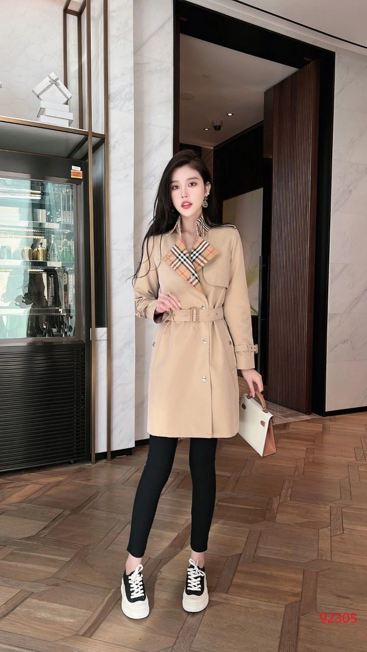 High accuracy Burberry Outwear