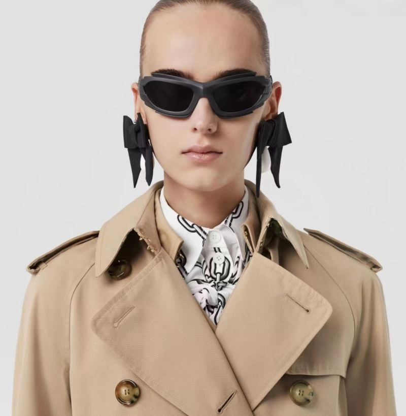 Real Burberry Outwear