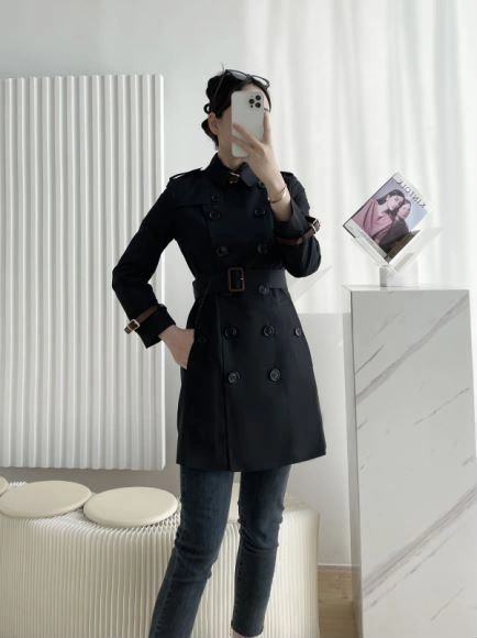 Inexpensive Burberry Outwear