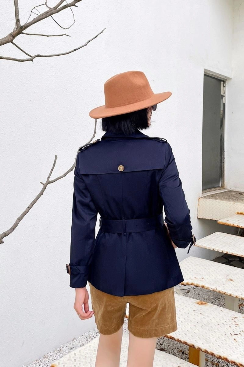 Inexpensive Burberry Outwear