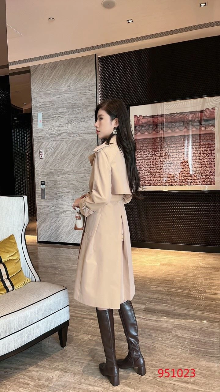 Reasonably priced Burberry Outwear