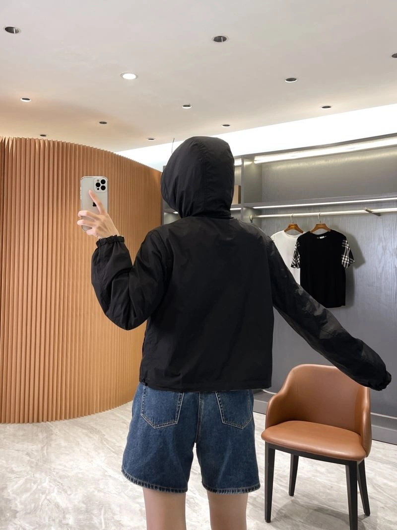 Top match Burberry Outwear