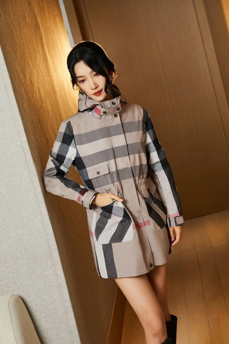 High accuracy Burberry Outwear