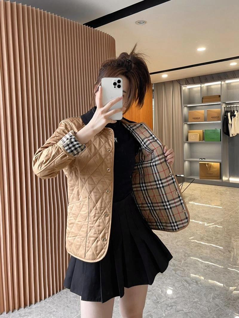 Brand-original Burberry Outwear