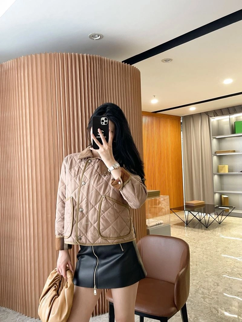 Perfect replica Burberry Outwear