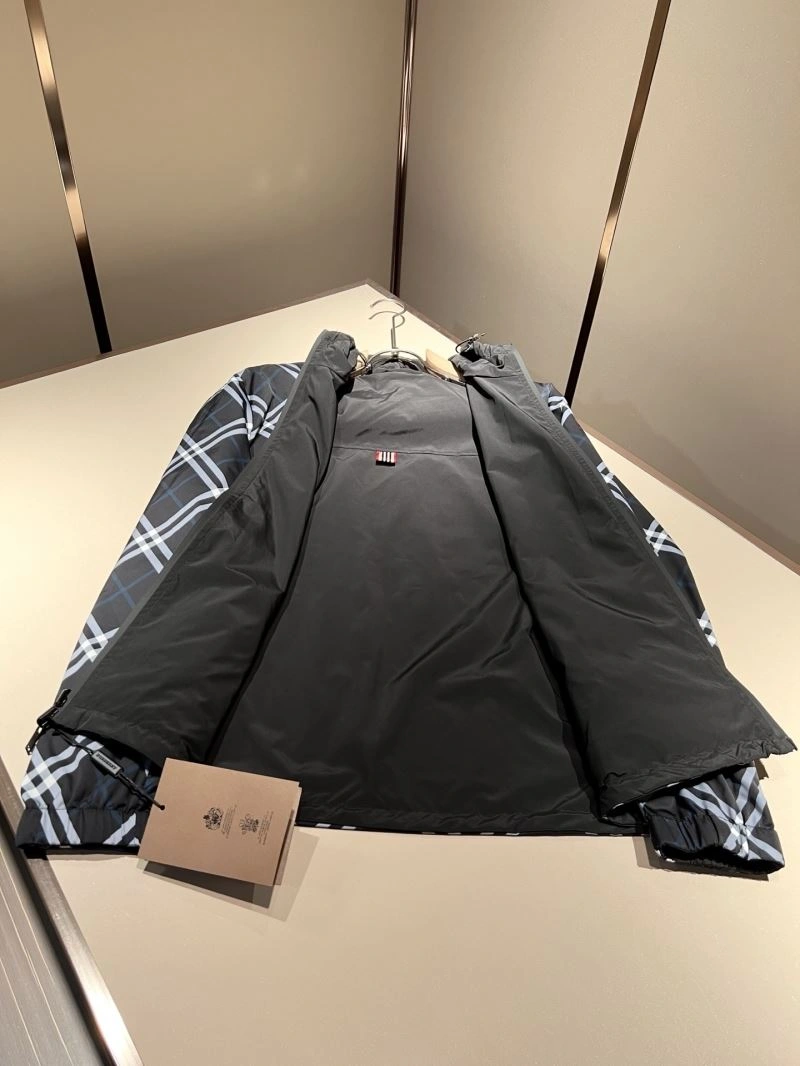 Mirror quality Burberry Outwear