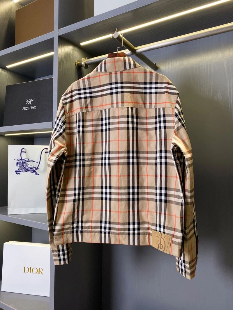 Brand-original Burberry Outwear