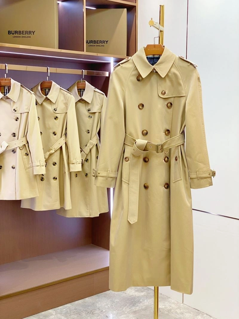 Burberry Outwear