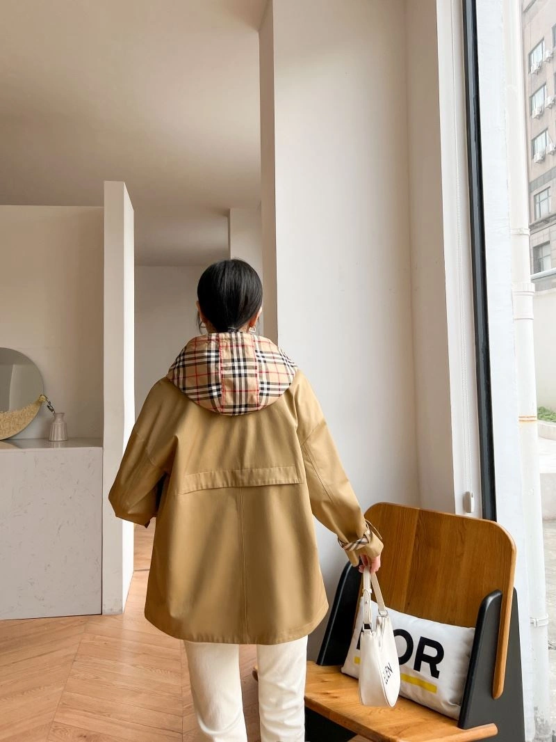 Original Burberry Outwear