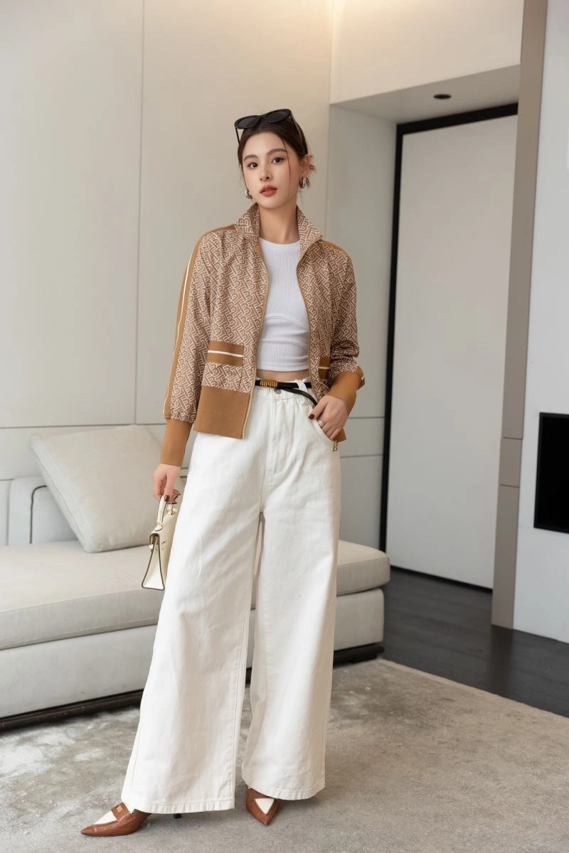 Burberry Outwear
