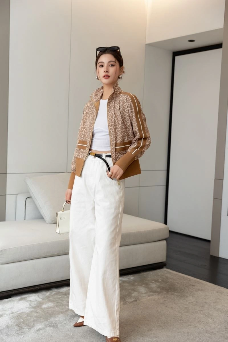 Indistinguishable Burberry Outwear