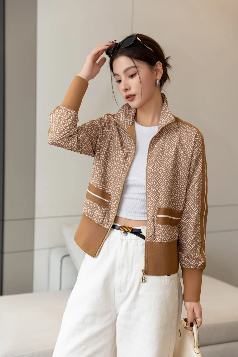 Indistinguishable Burberry Outwear