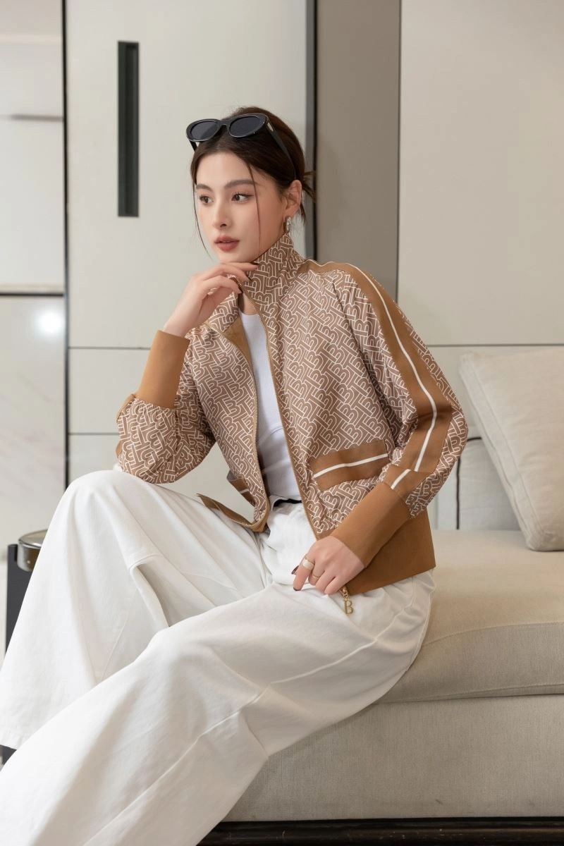 Indistinguishable Burberry Outwear
