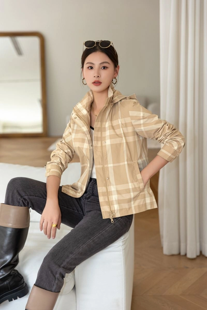 Affordable Burberry Outwear