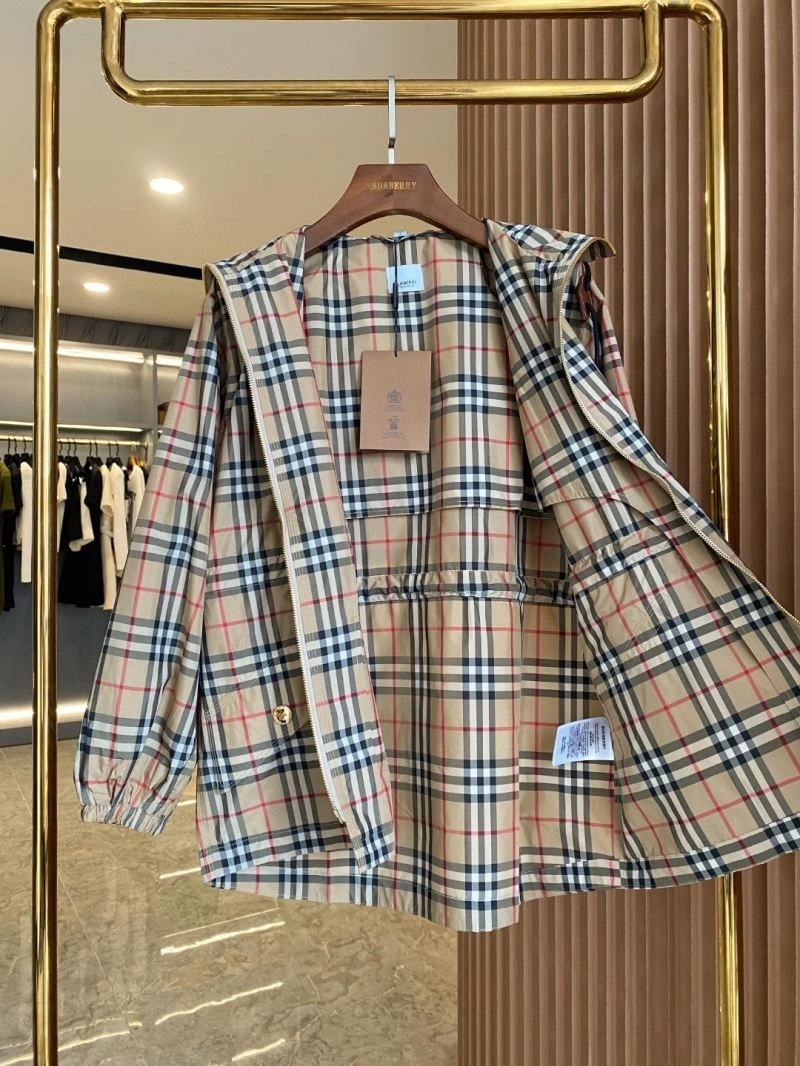 Inexpensive Burberry Outwear