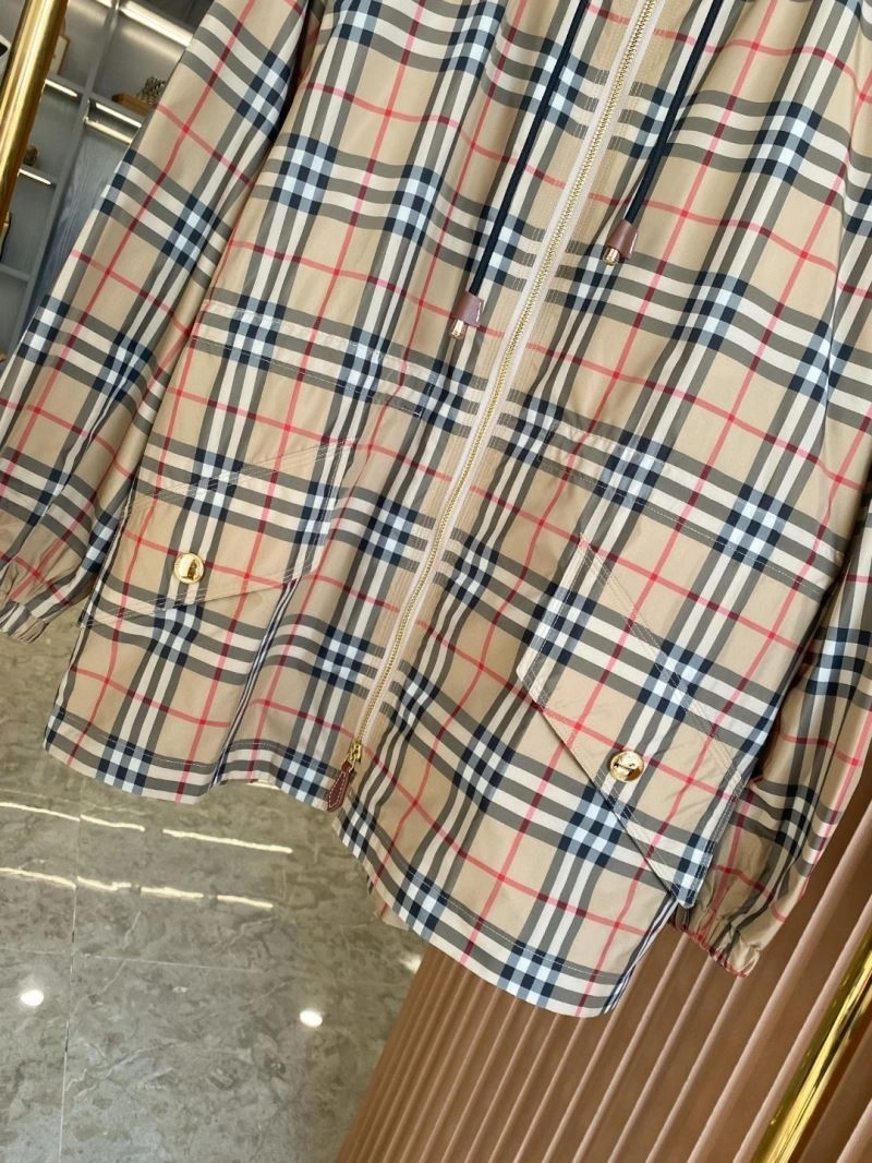 Inexpensive Burberry Outwear