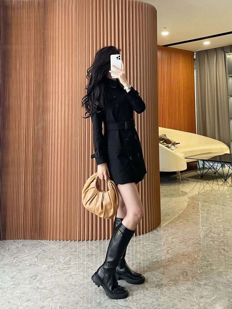 Mirror quality Burberry Outwear