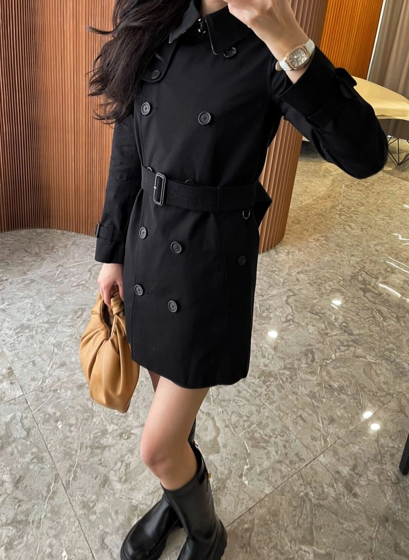 Mirror quality Burberry Outwear