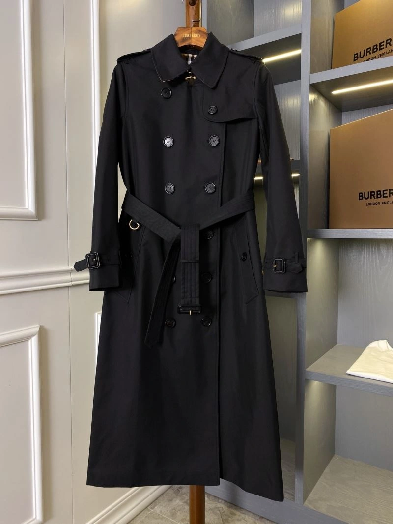 Legit Burberry Outwear