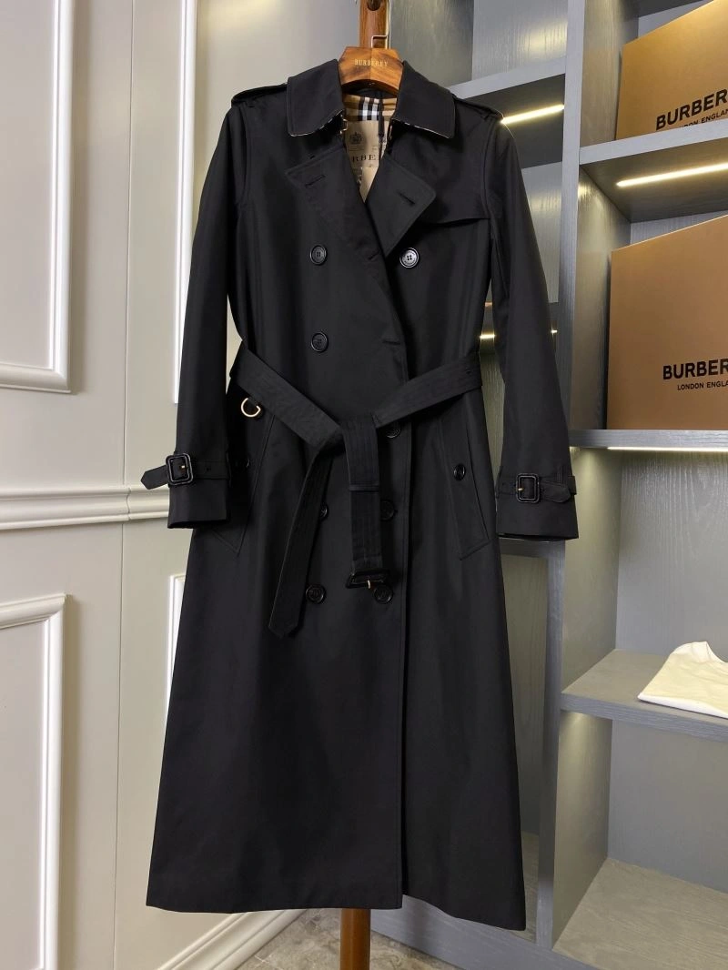 Legit Burberry Outwear