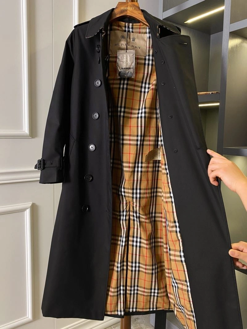 Legit Burberry Outwear