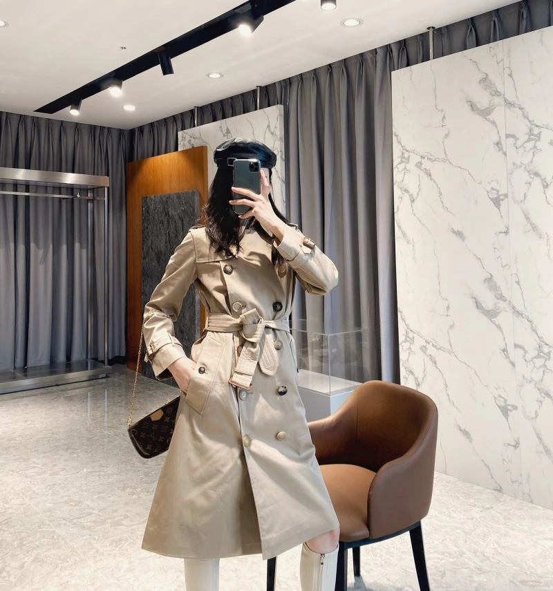 Precise copy Burberry Outwear