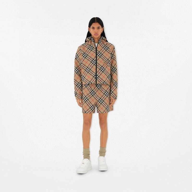 Factory-made Burberry Outwear