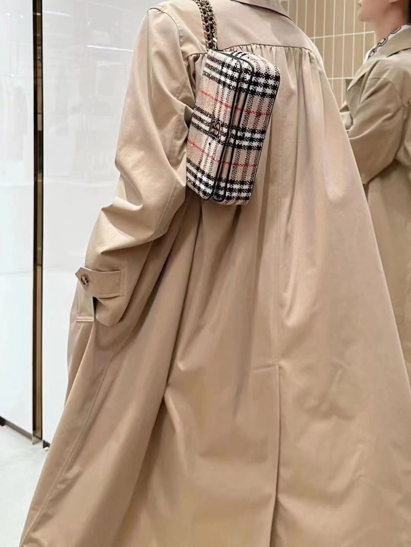 Mirror quality Burberry Outwear