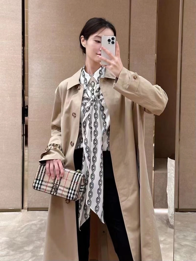 Mirror quality Burberry Outwear