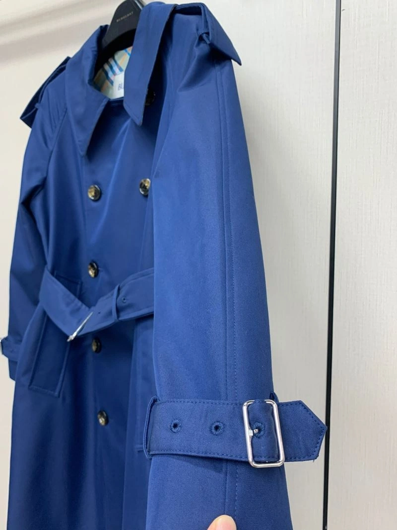 Bargain Burberry Outwear