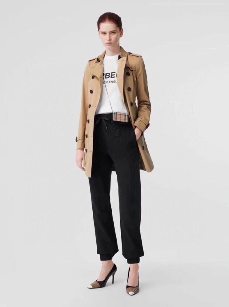 Economical Burberry Outwear