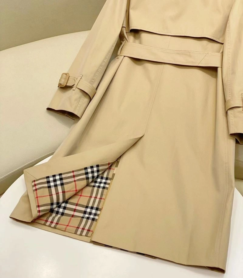 High fidelity Burberry Outwear