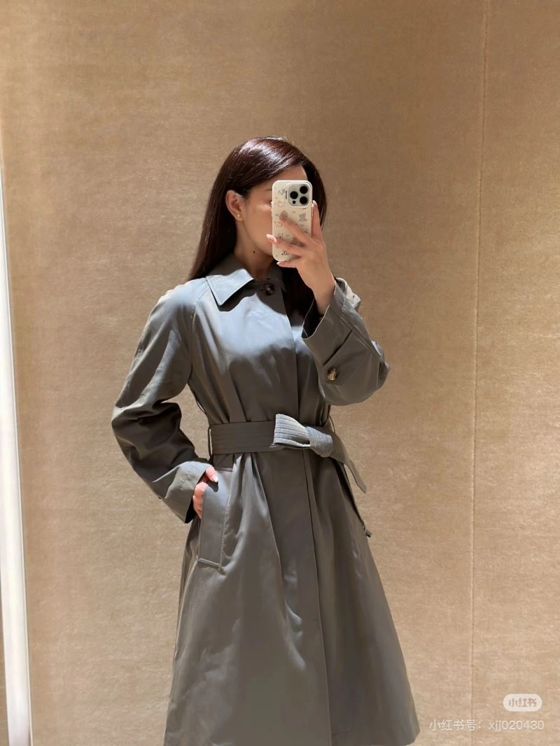 Top match Burberry Outwear