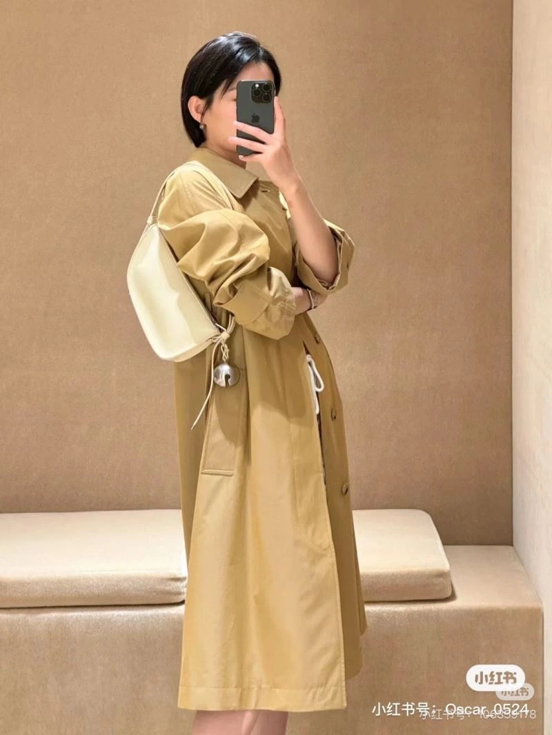 Top match Burberry Outwear