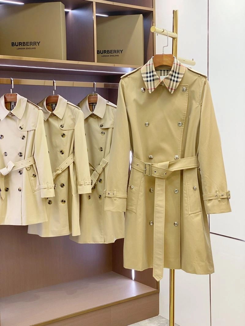 Burberry Outwear