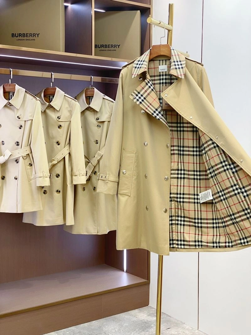 Top match Burberry Outwear