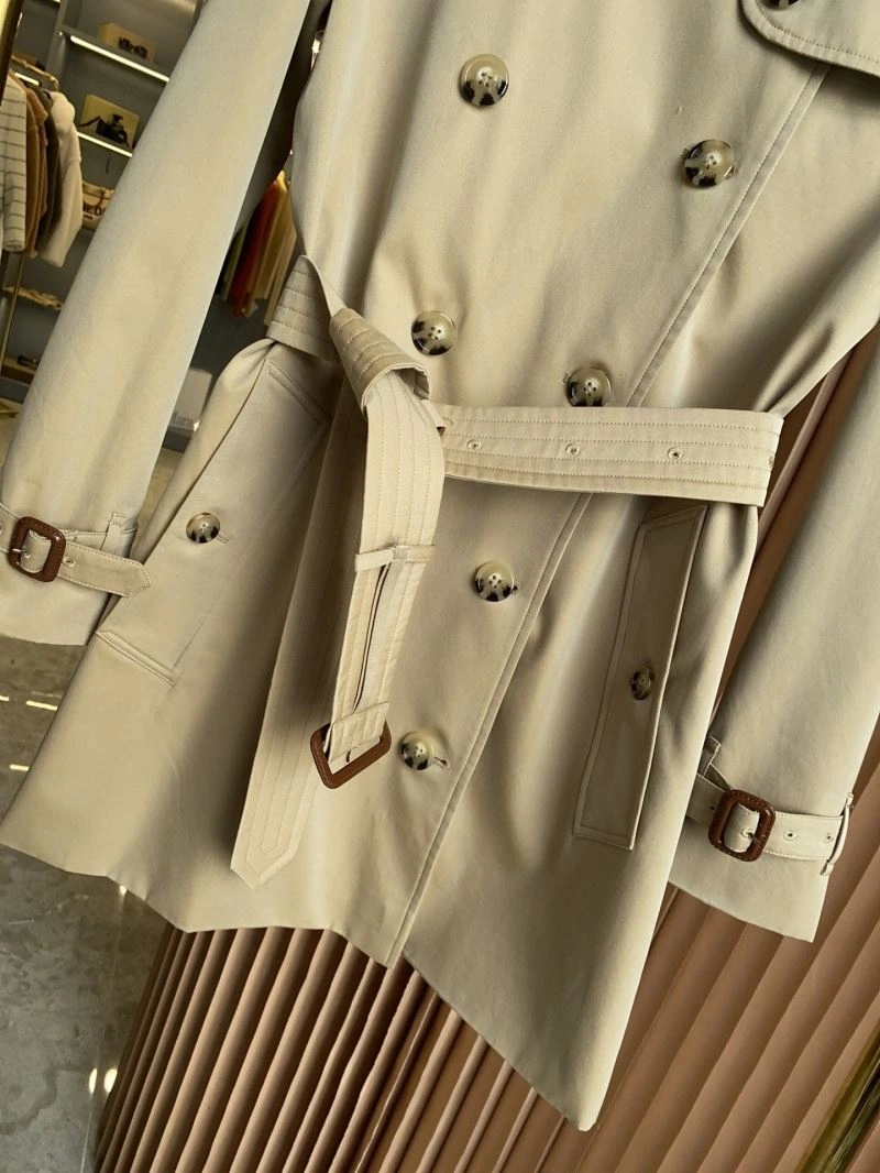 Mirror quality Burberry Outwear