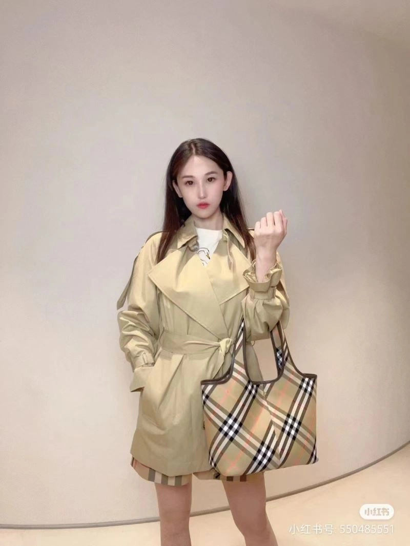 OEM Burberry Outwear