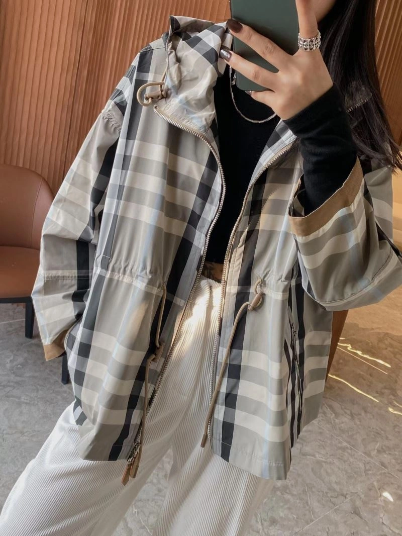 Official Burberry Outwear